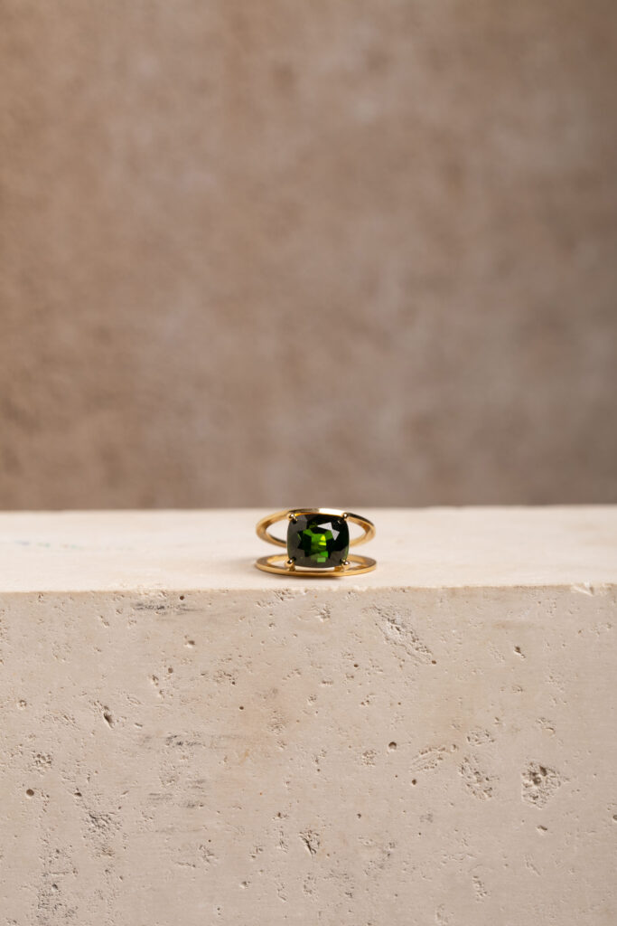 Groene toermalijn ring - Pascale Masselis
